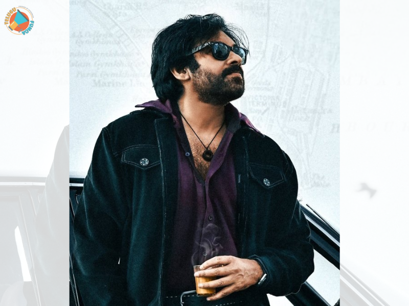 Pawan Kalyan's Gangster Look in ‘OG’ Sparks Massive Craze on Mumbai Streets